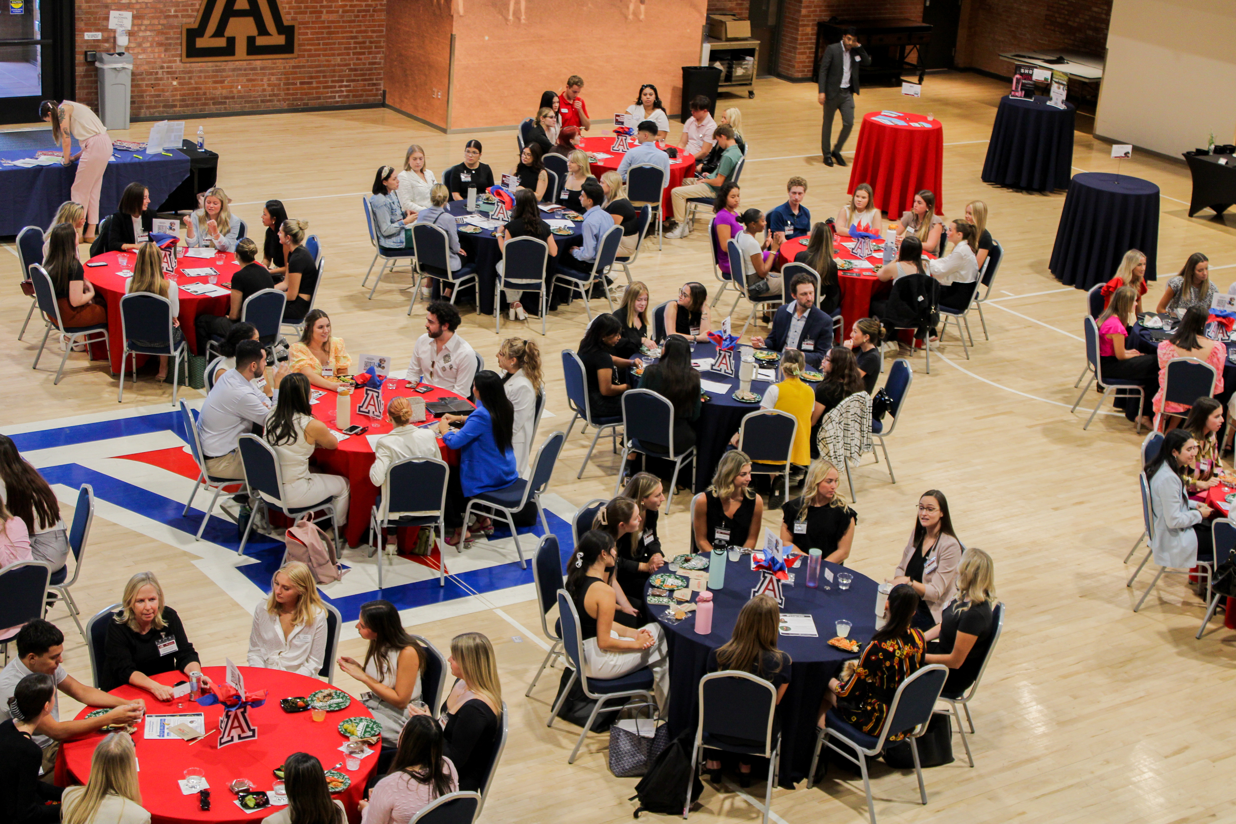 The Retail Fuse | Terry J. Lundgren Center for Retailing