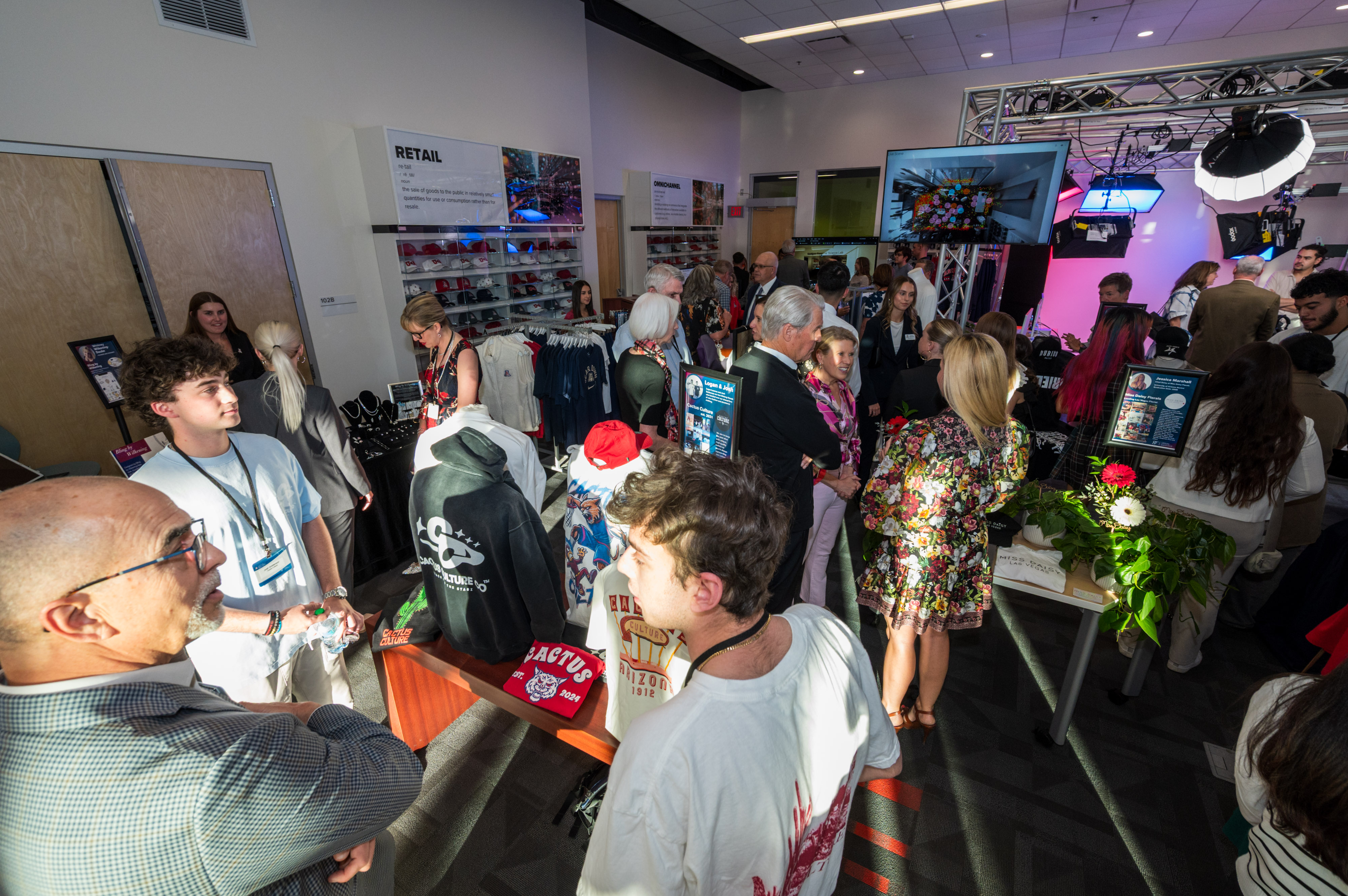 Retail Reimagined: | Terry J. Lundgren Center for Retailing